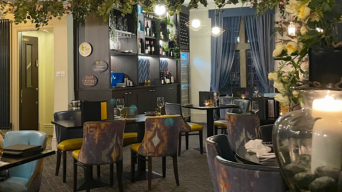 Bank House Hathersage REVIEW - Lovely Local Indie